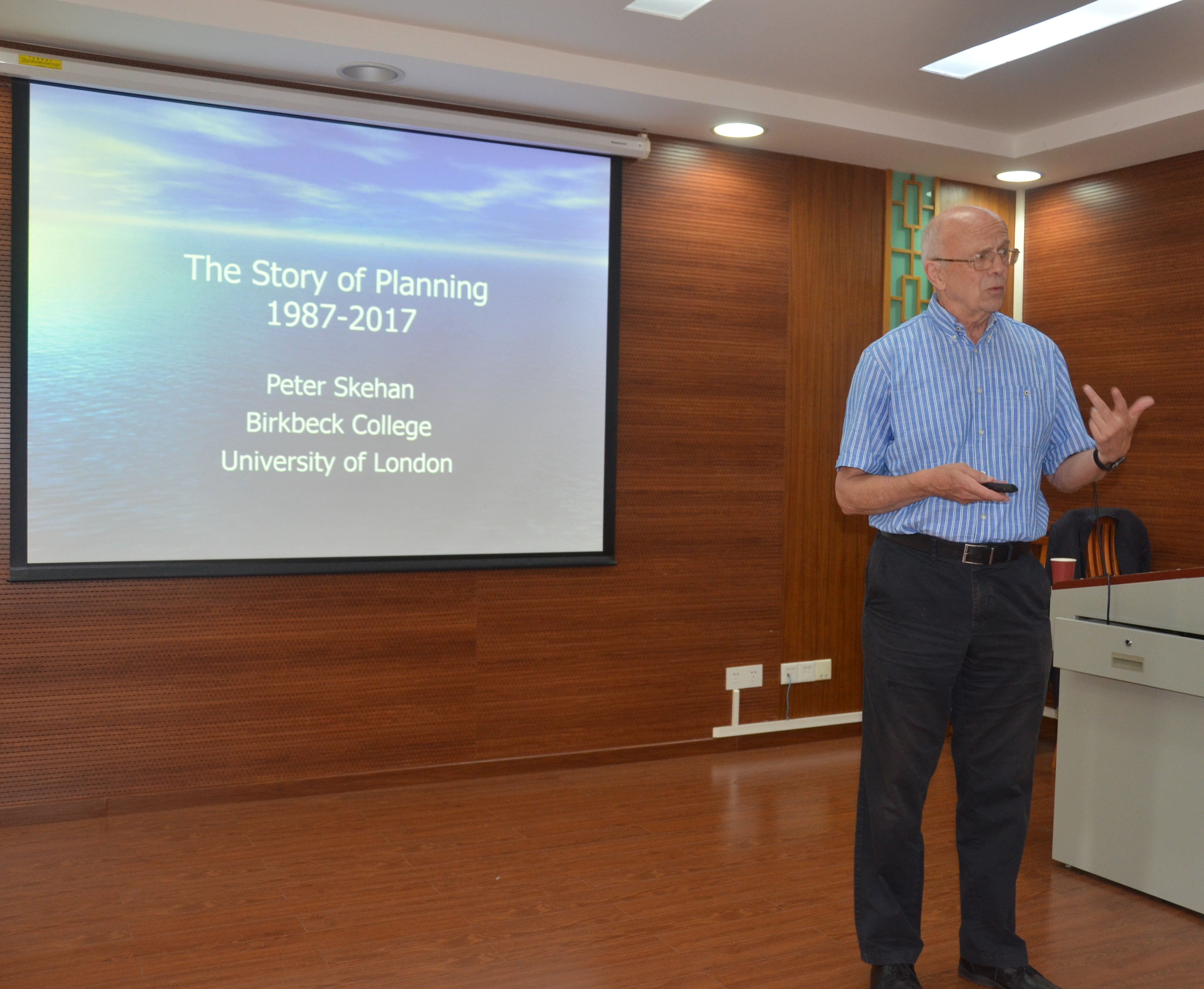 伦敦大学Peter Skehan教授系列讲座一：任务准备研究三十年-外国语言学及应用语言学研究中心